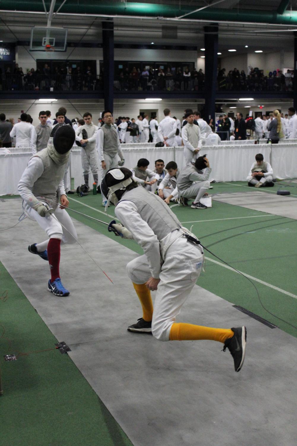 Fencing makes a comeback! – The Highland Echo